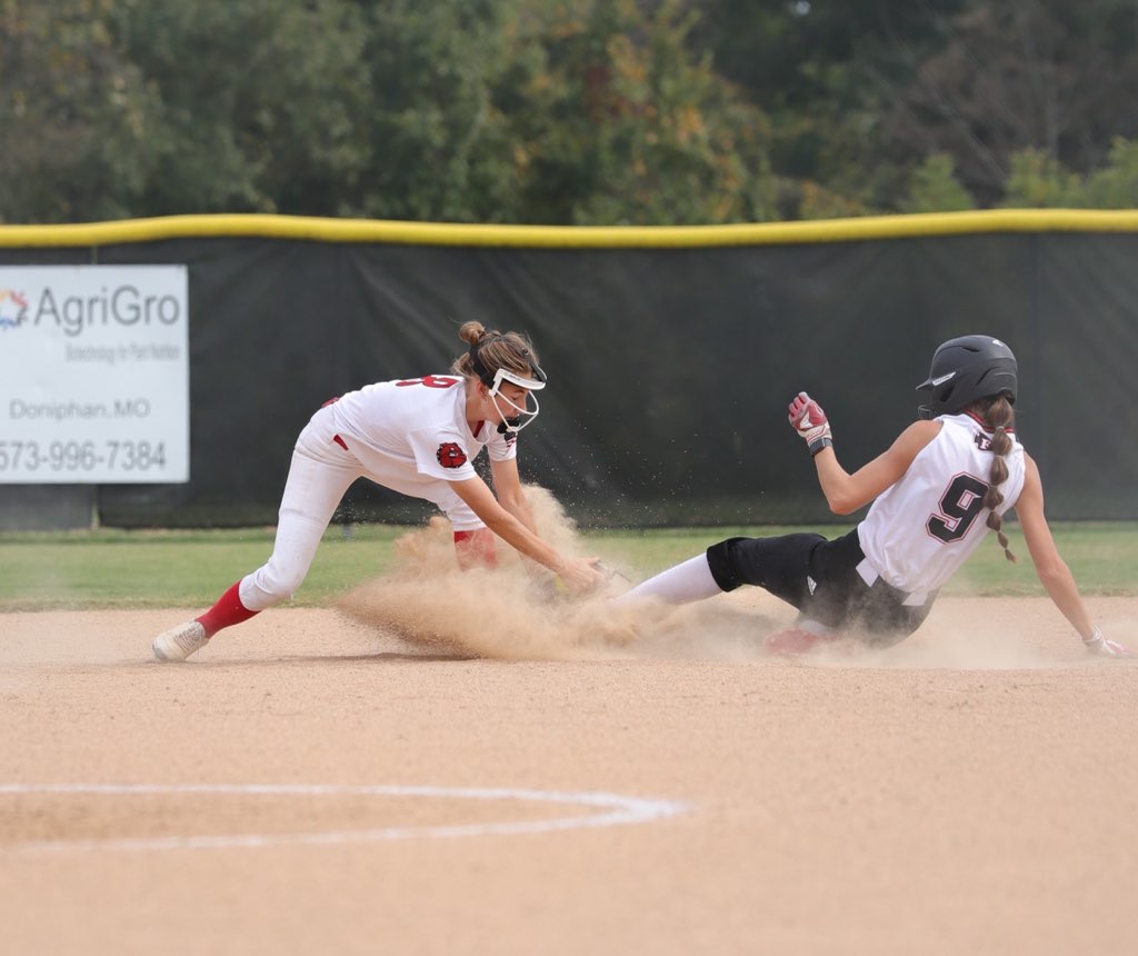 Dakota Thompson – Softball Player seeking opportunities during high ...